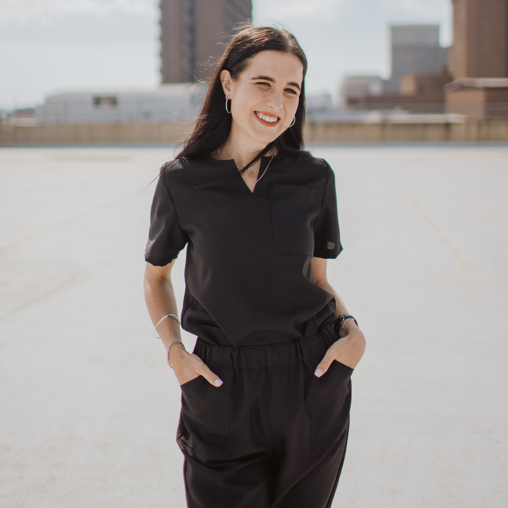 Scrub Top | Black – Elora Scrubs